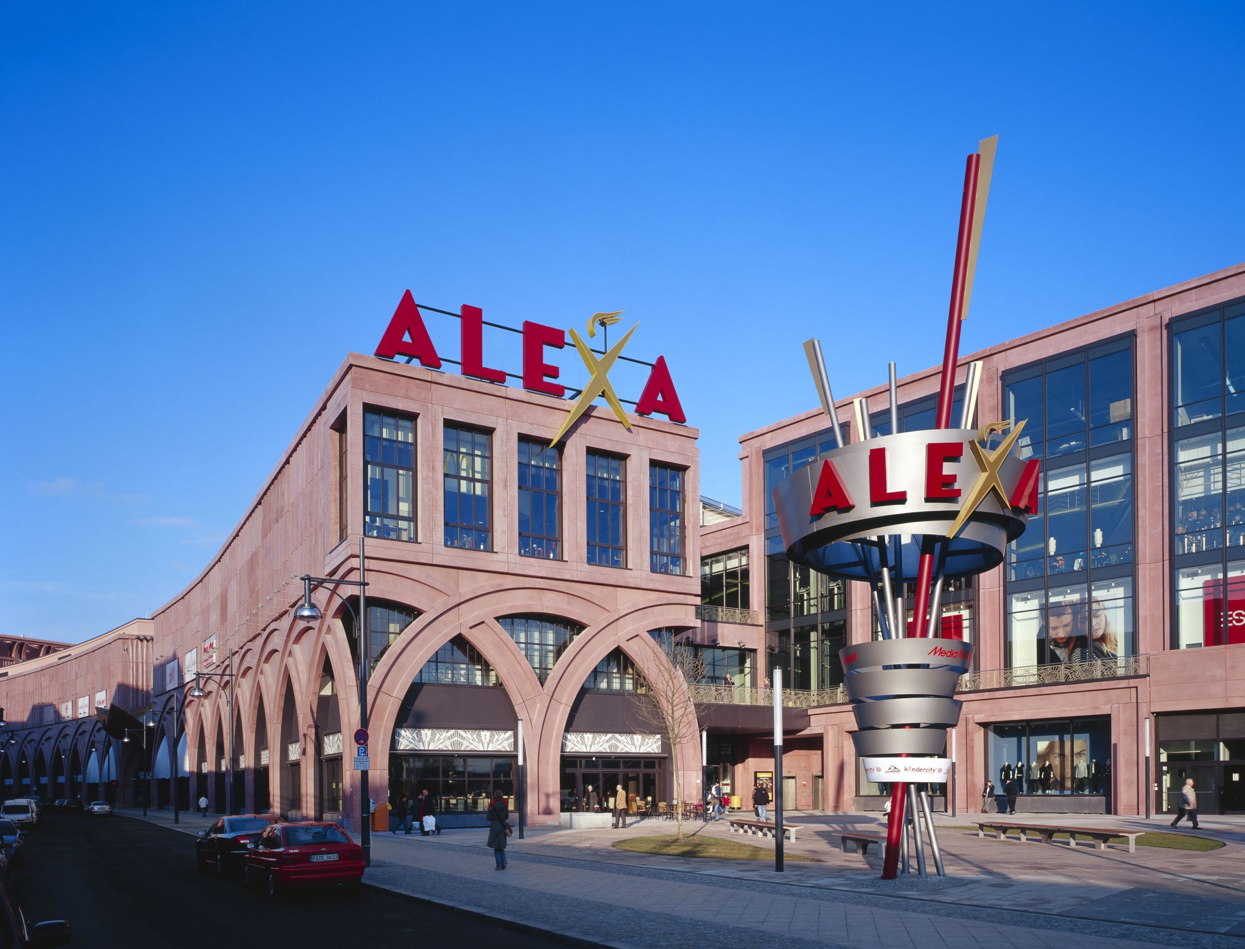 ALEXA | Sonae Sierra: Real estate services | Property investment